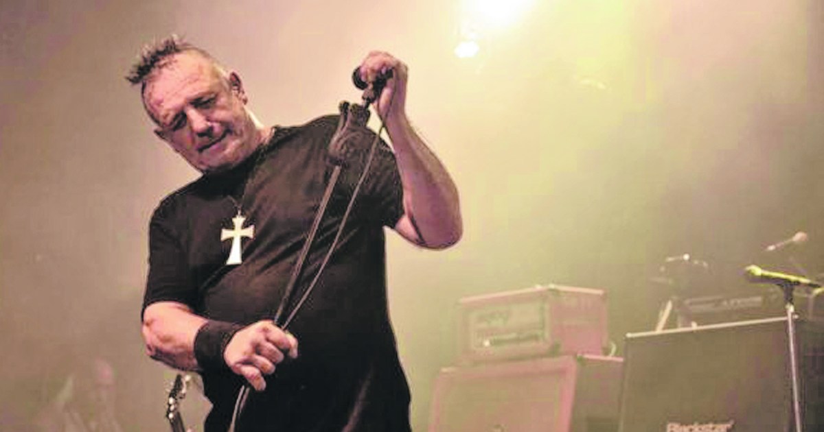 Iorio y una noche con los mejores clásicos del metal - Diario Río Negro