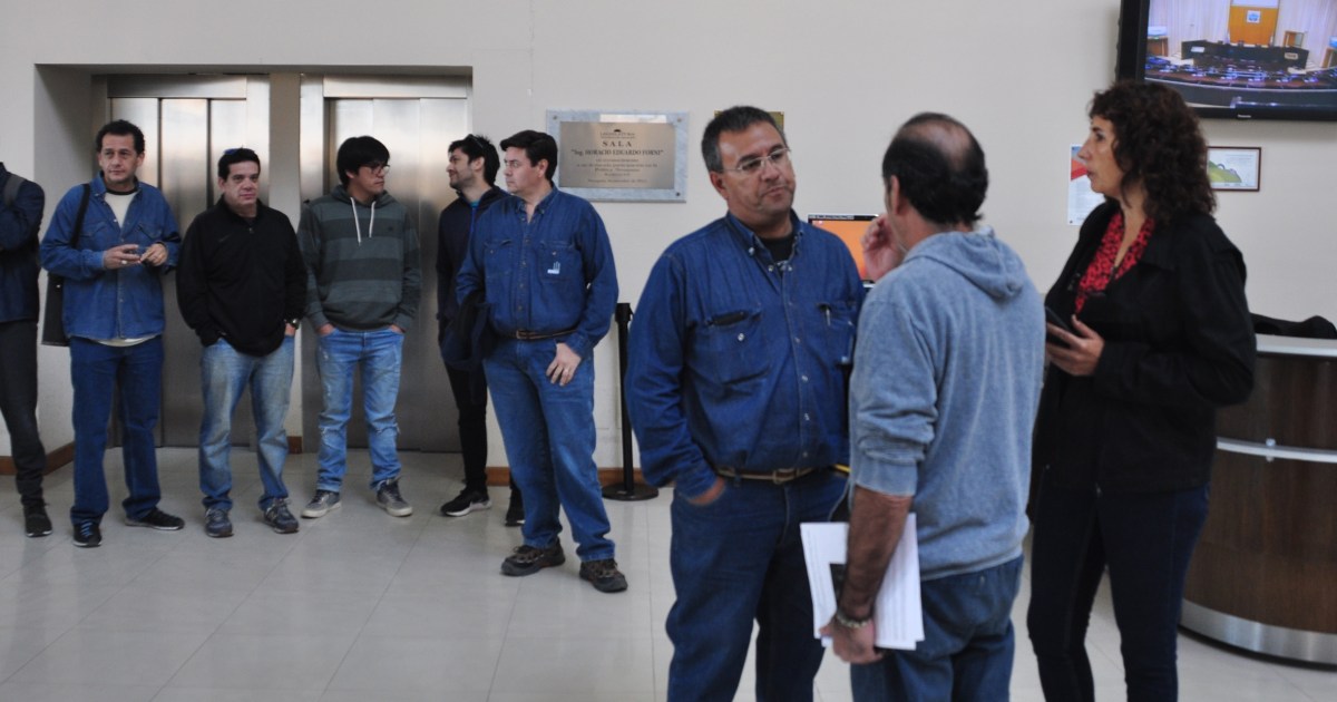 Otra vez adeudan salarios en la PIAP y siguen las dudas por su futuro ...