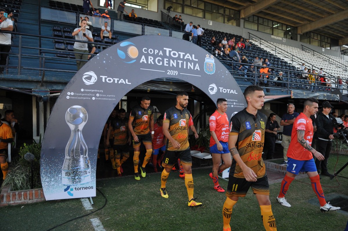 Análisis: Deportivo Roca estuvo a la altura en la Copa Argentina ...