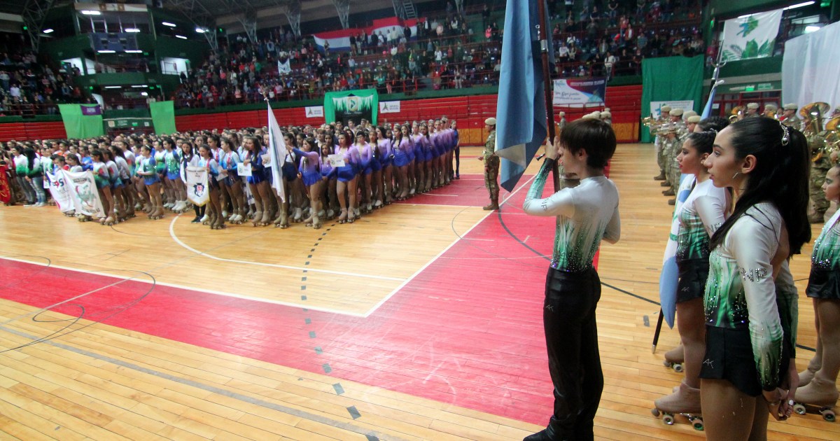 El Ruca Che se llenó de color con el Nacional de Patín - Diario Río Negro