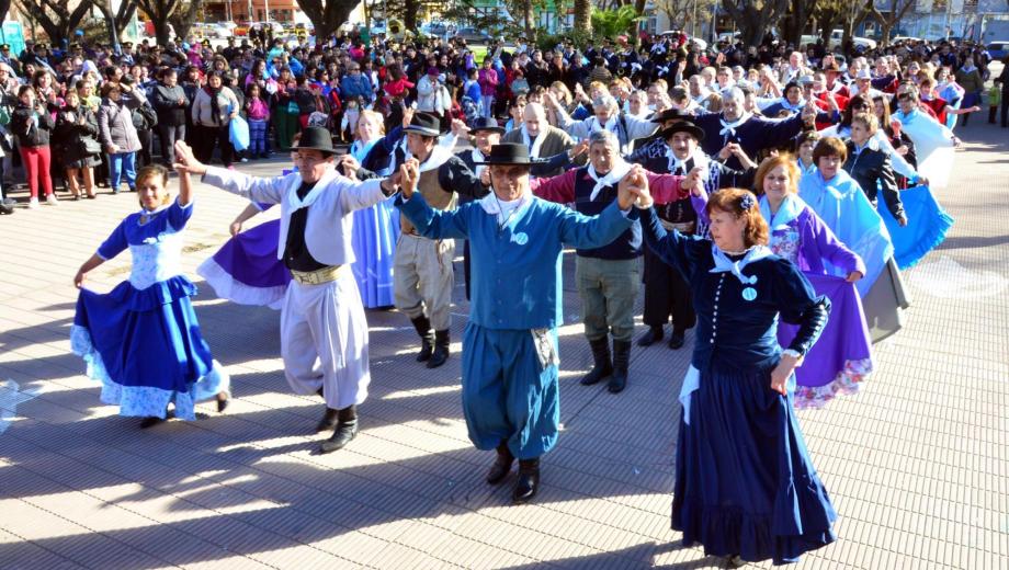 Está todo listo para el Pericón Gigante en Viedma - Diario Río Negro