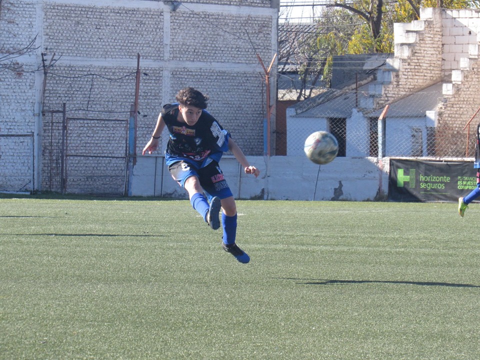 Anna Castro, de Regina a soñar con la selección - Diario Río Negro