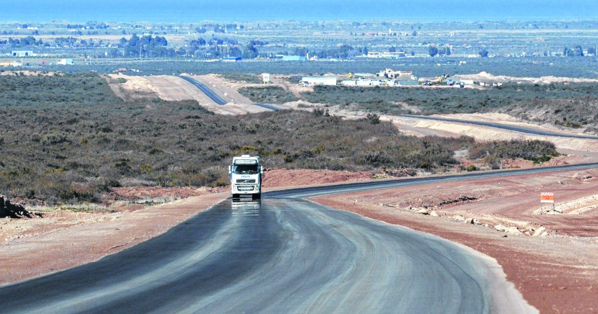 El primer tramo reparado de ruta a Las Grutas se estrena en septiembre ...