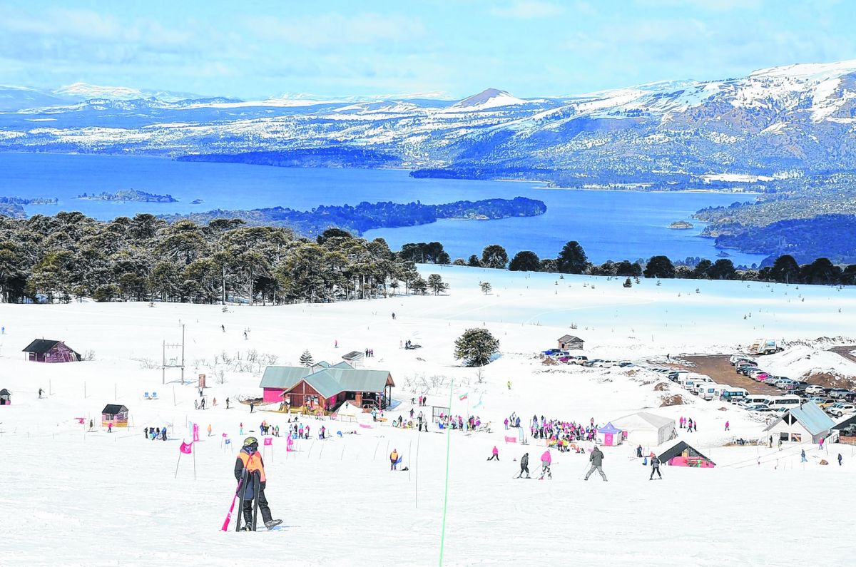 En Batea Mahuida se podrá esquiar hasta el 14 de octubre - Diario Río Negro