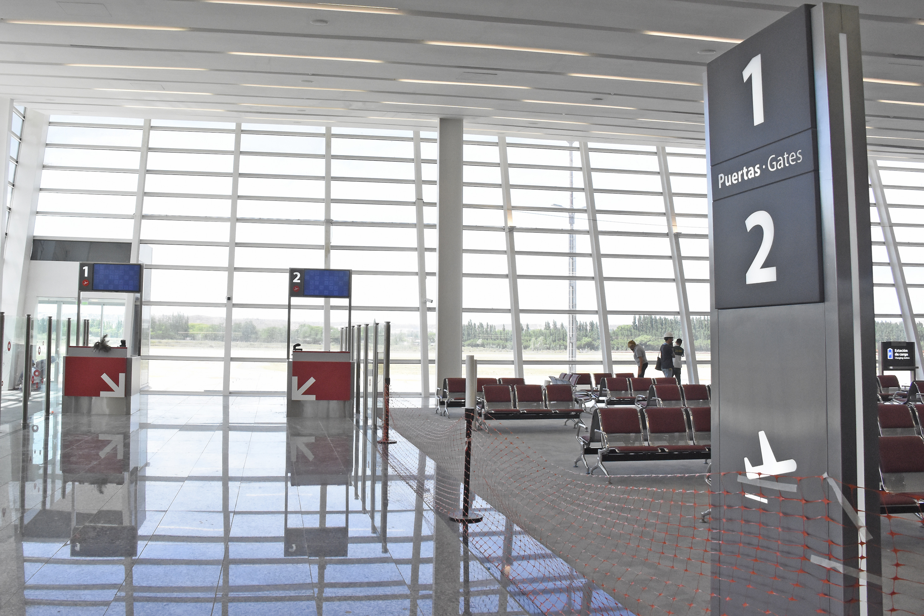 Mirá cómo quedó la sala de embarque en el Aeropuerto - Diario Río Negro