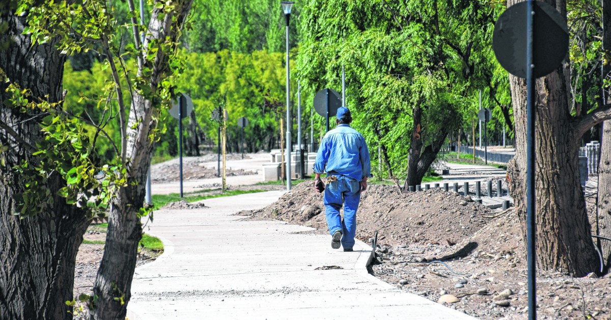 CN Sapag construirá un nuevo tramo del Paseo Costero de Neuquén ...