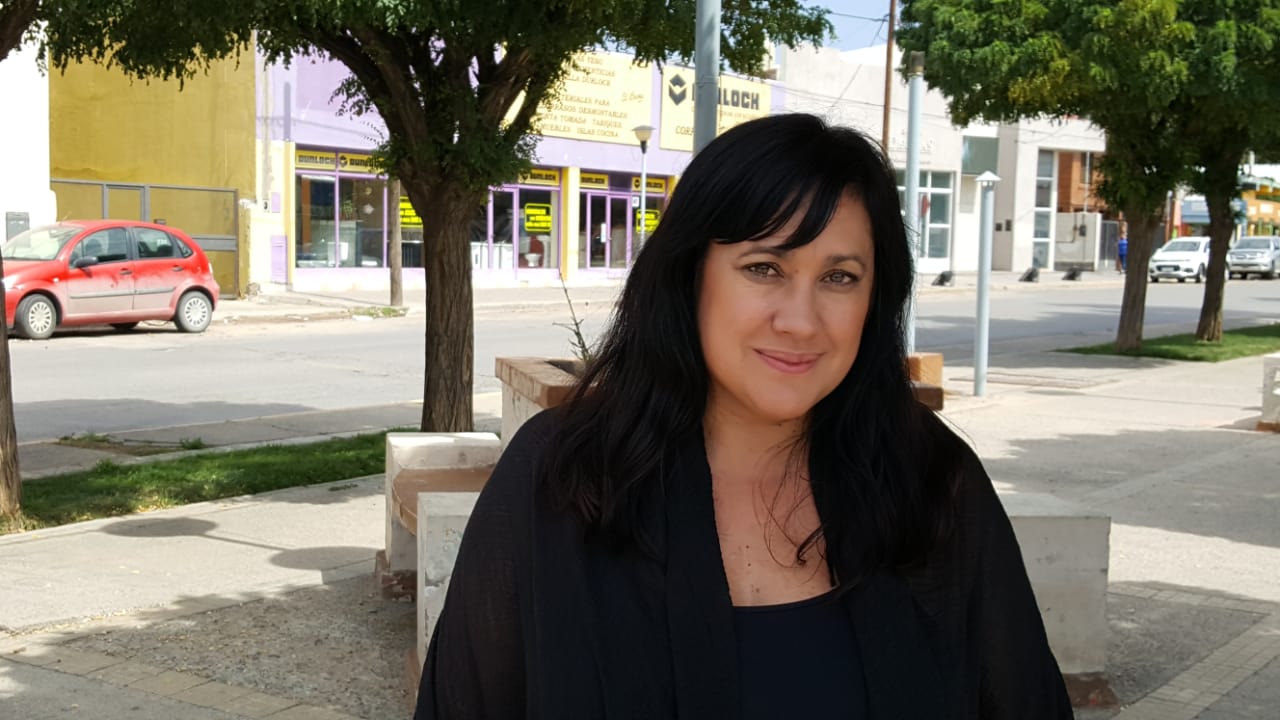 Aymará Rovera hace visible la violencia de género - Diario Río Negro