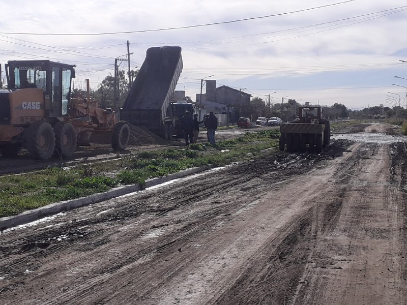 Repasan calles que quedaron deterioradas de la últimas lluvias en ...