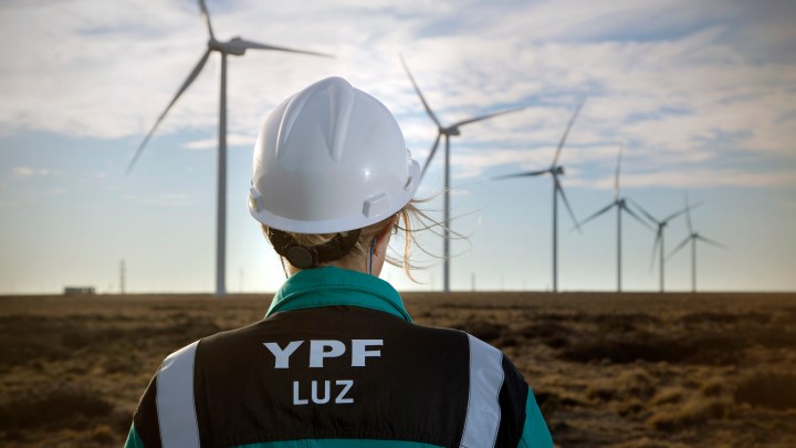 El 25% de la energía que usó YPF en el semestre fue renovables - Diario ...