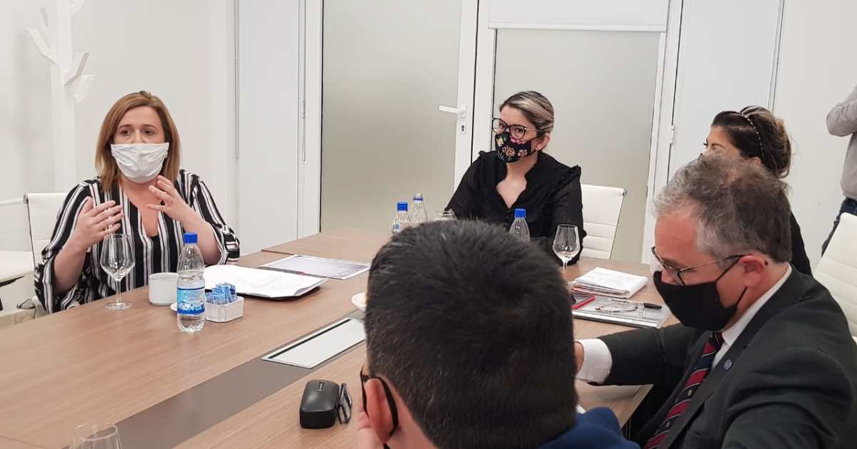 Norma Sepúlveda: «hay que ser ingeniosos y dar respuestas rápidas ...