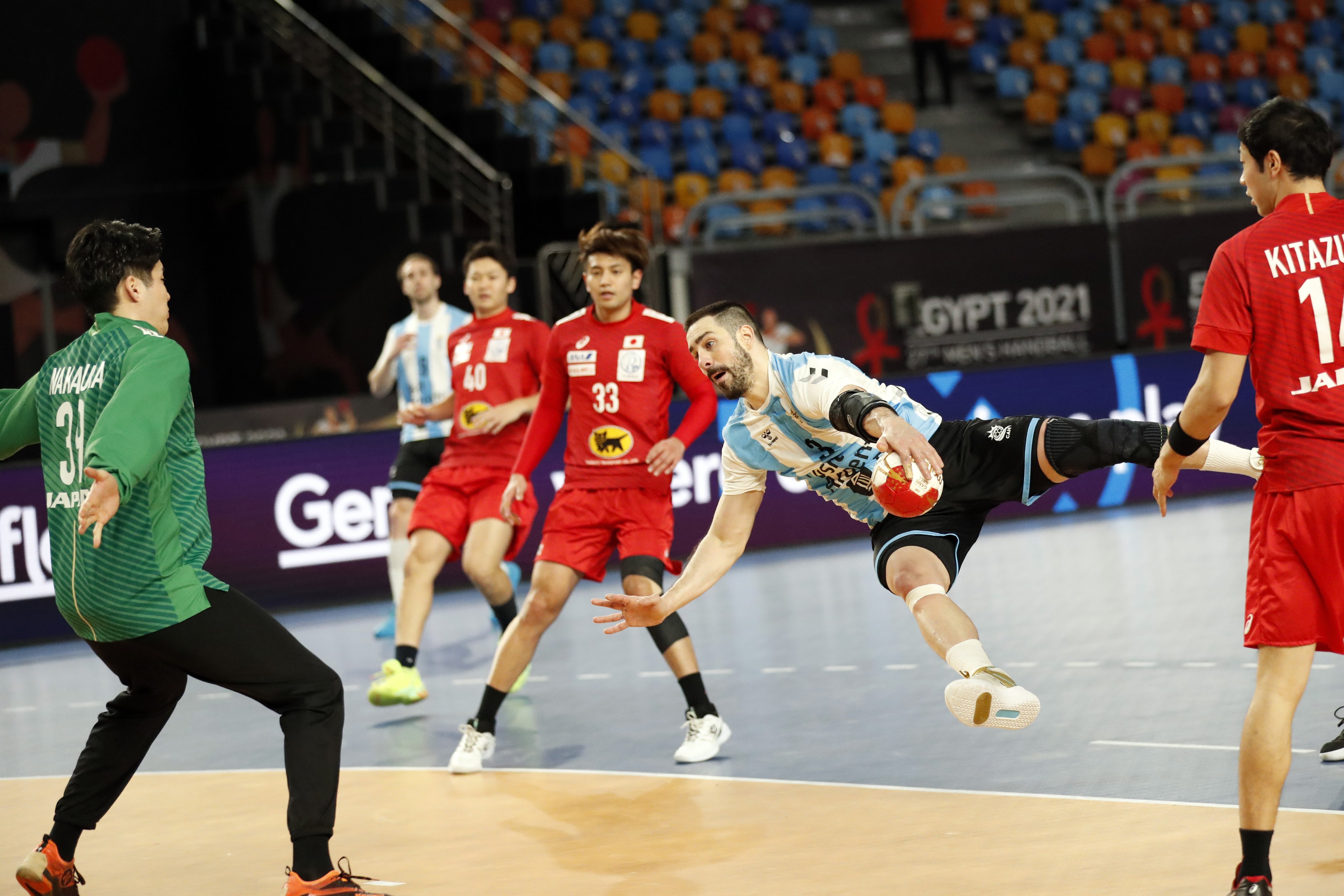 La victoria de Argentina en el Mundial de handball y un golazo de faja ...