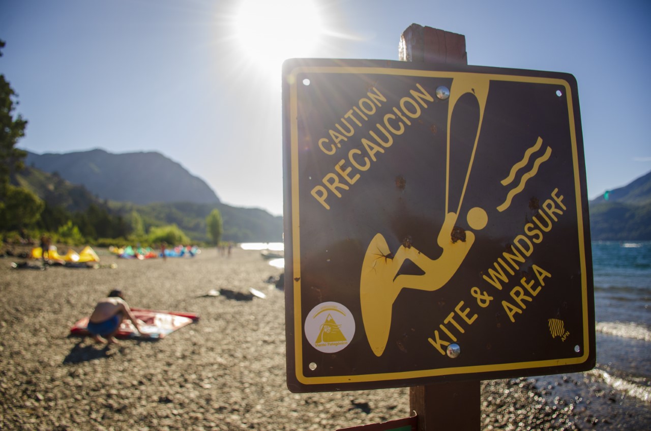 Quila Quina, la playa que la rompe este verano a 18 km de San Martín de ...