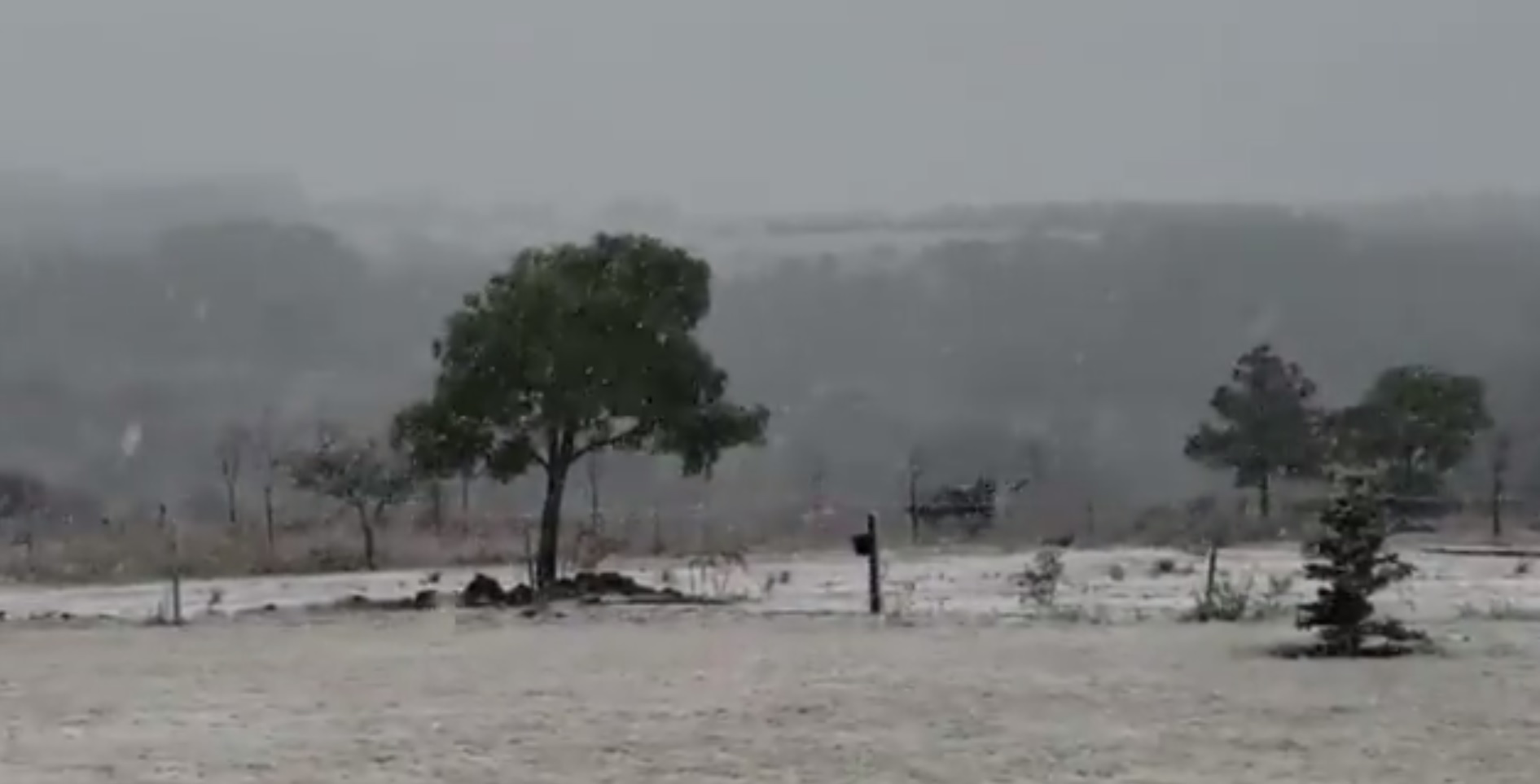 Una ola fría cubre gran parte del país y provoca nevada en varias ...