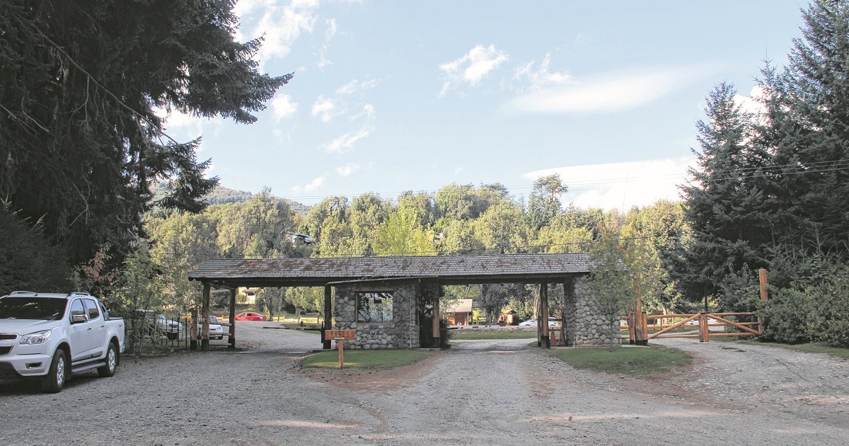 El country Cumelén, donde vacaciona Macri, sin definición sobre el uso ...