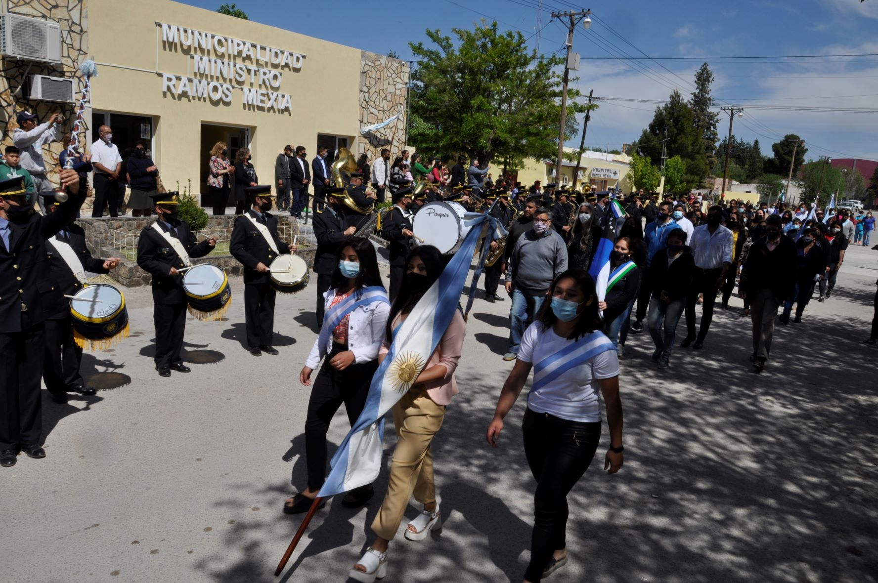 Una multitud disfrutó de los festejos por el 138 aniversario de Ramos Mexía