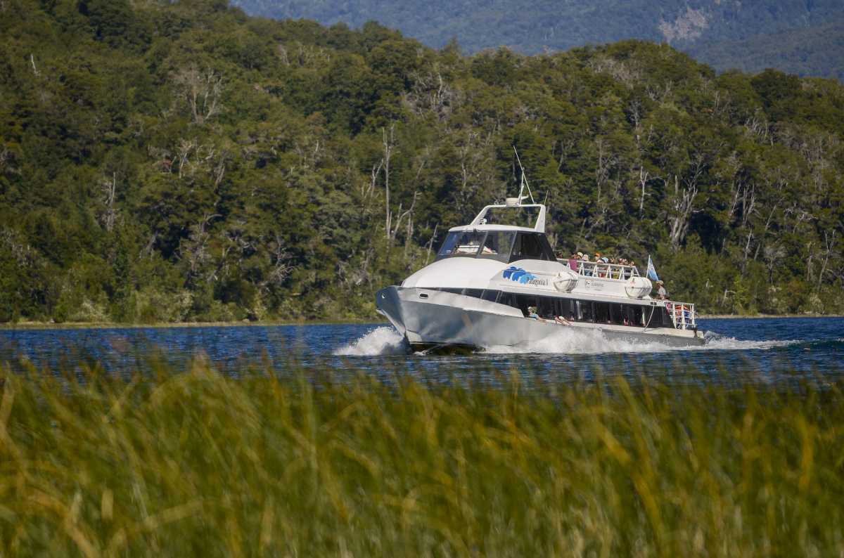 El Lago Nonthué y el río Hua Hum: la antesala al paraíso de la selva ...