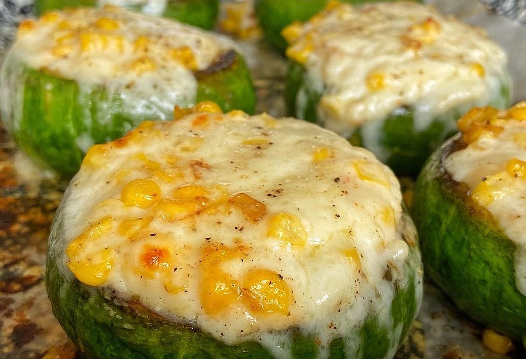 Zapallitos rellenos con choclo, queso gratinado y salsa blanca - Diario ...