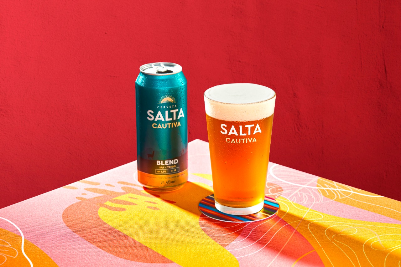 Por qué una mula es la imagen de la nueva cerveza Blend de Salta ...