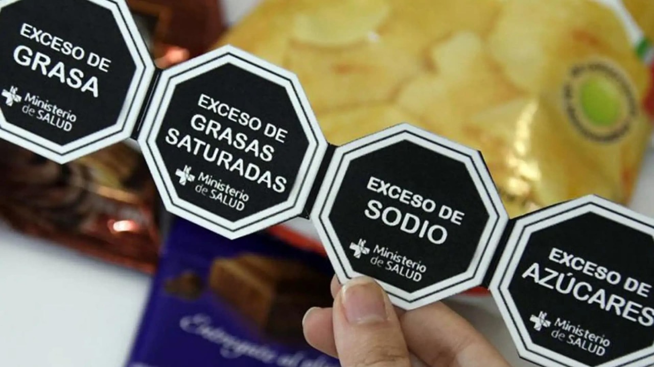 Anmat lanza calculadora para saber qué alimentos tendrán sellos negros ...