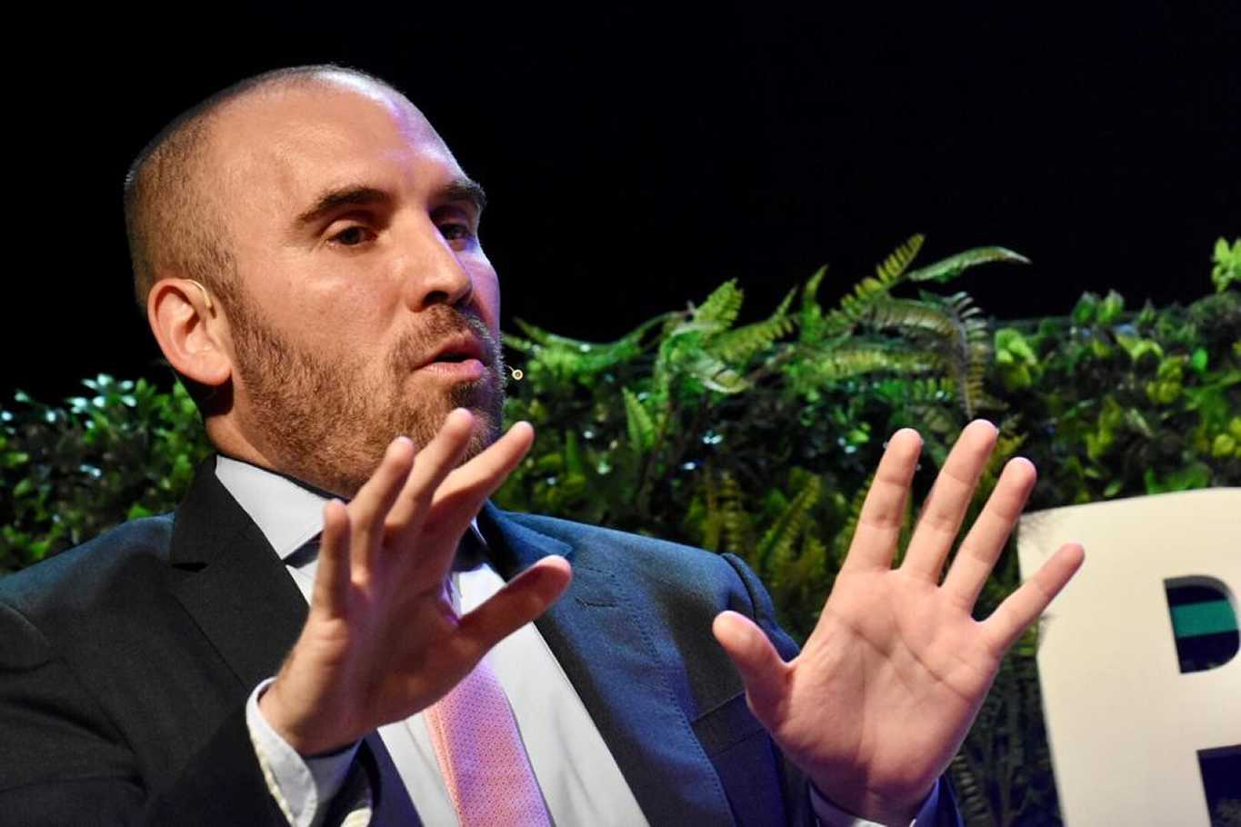 Martín Guzmán, ante empresarios: “Abandonar la moneda es reconocer una ...