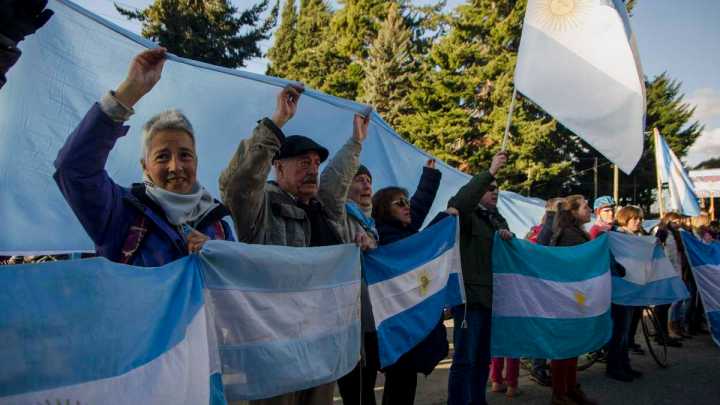 Importante respaldo al Ejército en su puja con comunidades mapuches en ...