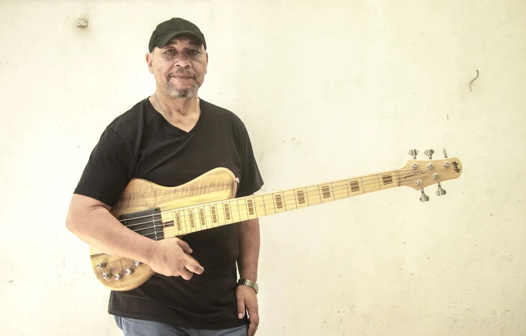 El bajista Daniel Maza se prepara la primera edición del Cipolletti ...