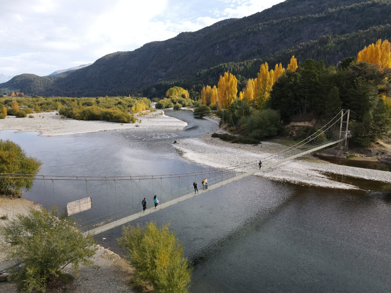 El Bolsón y un plan para vacaciones de invierno: así se ve la Pasarela ...