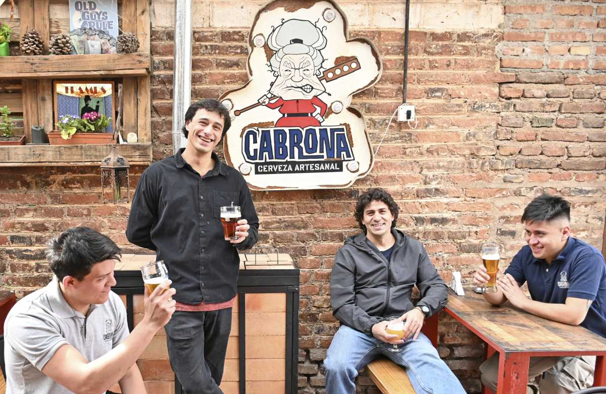 Aniversario de Cipolletti: Cabrona, con la calidez de lo propio ...