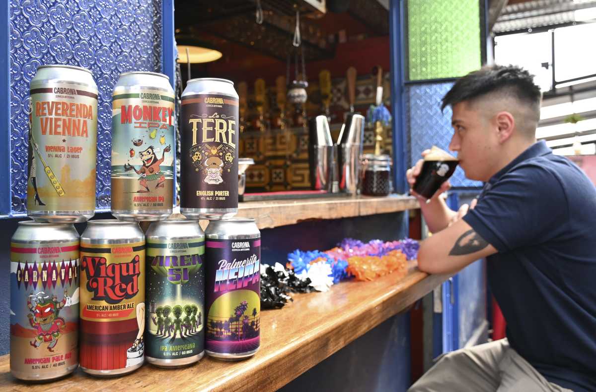 Aniversario de Cipolletti: Cabrona, con la calidez de lo propio ...