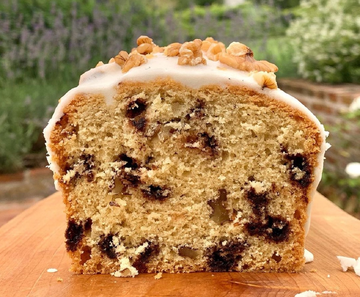 Budín inglés con frutos secos y chips de chocolate - Diario Río Negro
