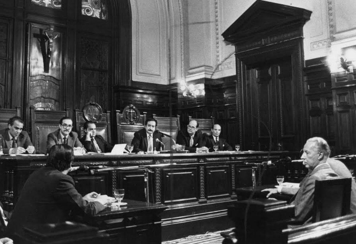 Juicio a las Juntas, un momento noble de nuestra historia - Diario Río ...