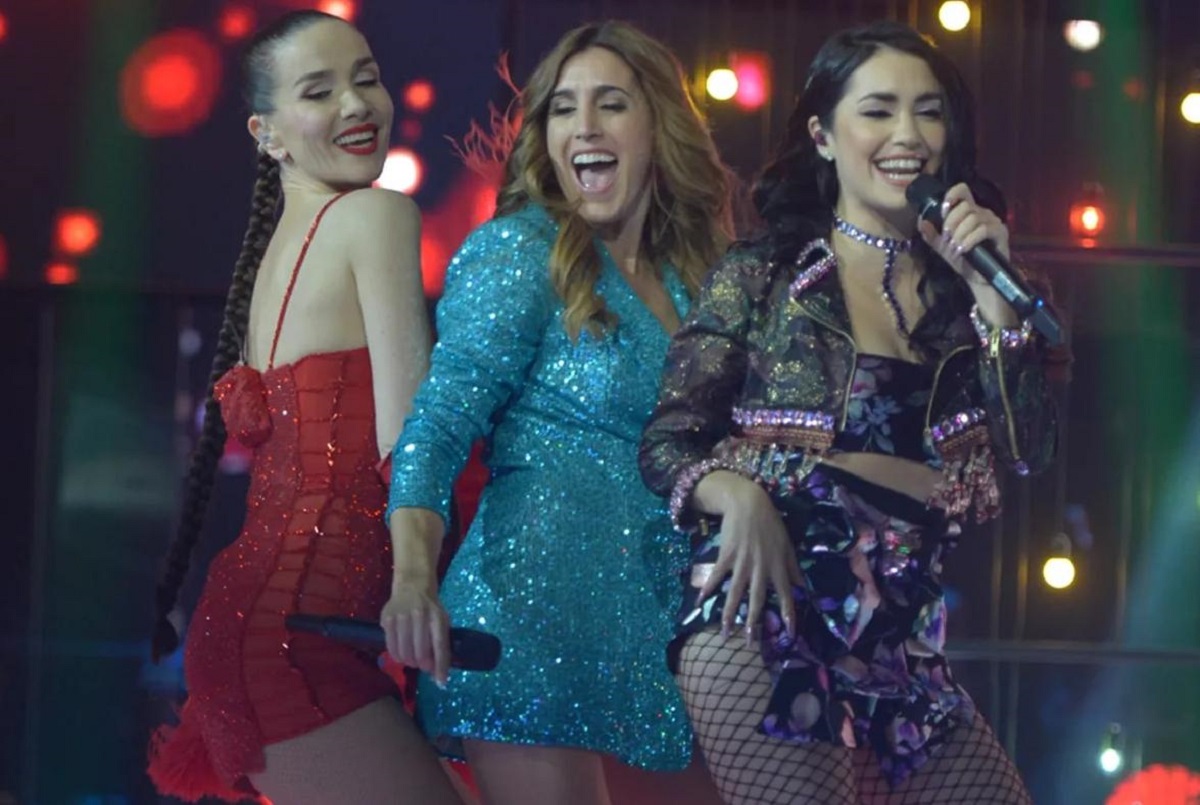 Natalia Oreiro fue a La Voz a presentar un nuevo tema con Lali Espósito ...