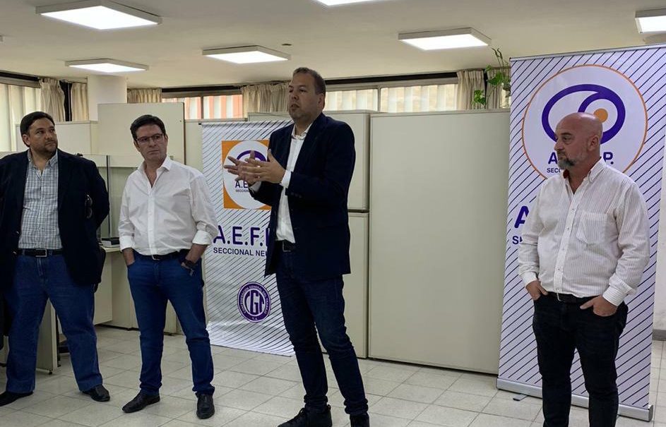 El titular del gremio de los empleados de AFIP pasó por Roca y pidió ...