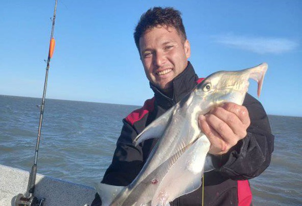 Secretos de la pesca en Bahía San Blas: «es el mejor momento para venir» - Diario Río Negro