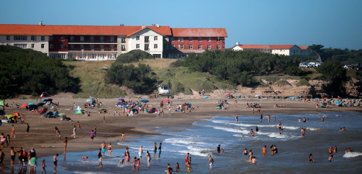 Verano 2023 en Chapadmalal o Embalse por $1.500: Anses presentó Turismo ...