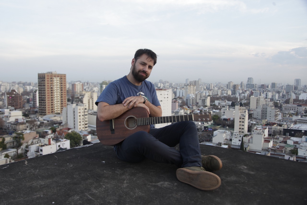 El viedmense Luciano Nacci: cine, música y una historia que nació en ...