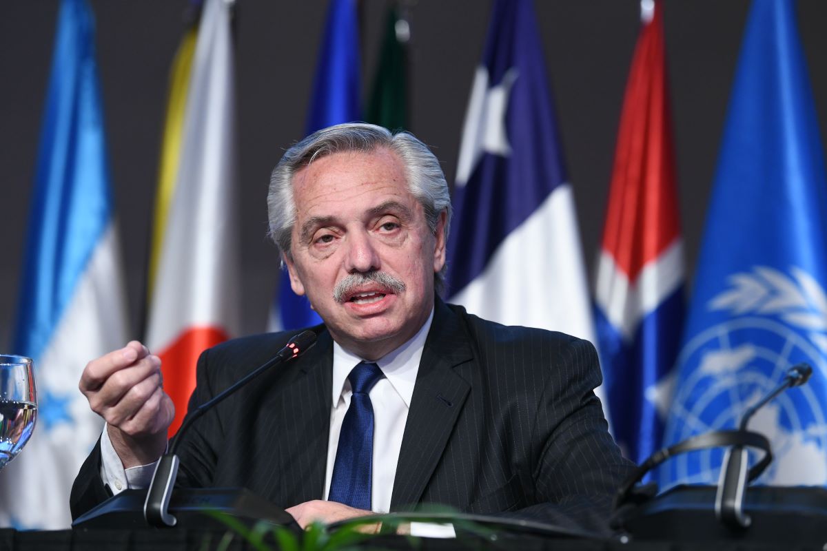 Alberto Fernández sobre el feminismo: «Hemos entendido que es una ...