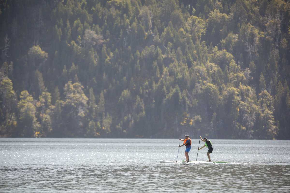 El lago Lolog una playa que deslumbra con su belleza en San Martín de ...
