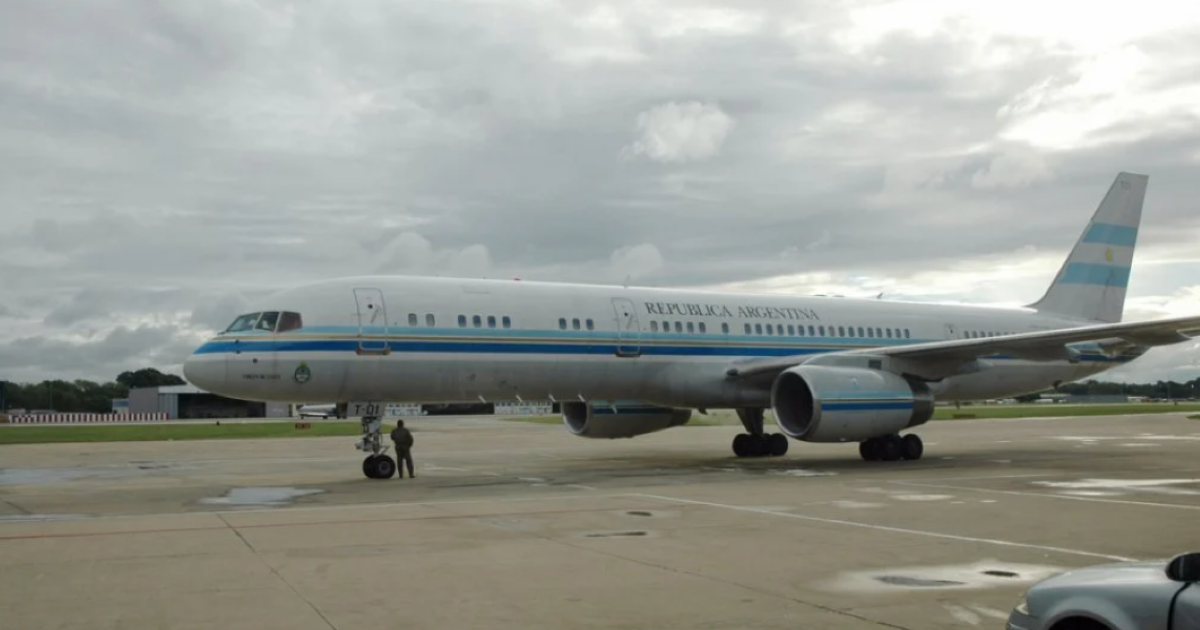 Comprarán un nuevo avión presidencial: el Tango 01 se entregará como ...