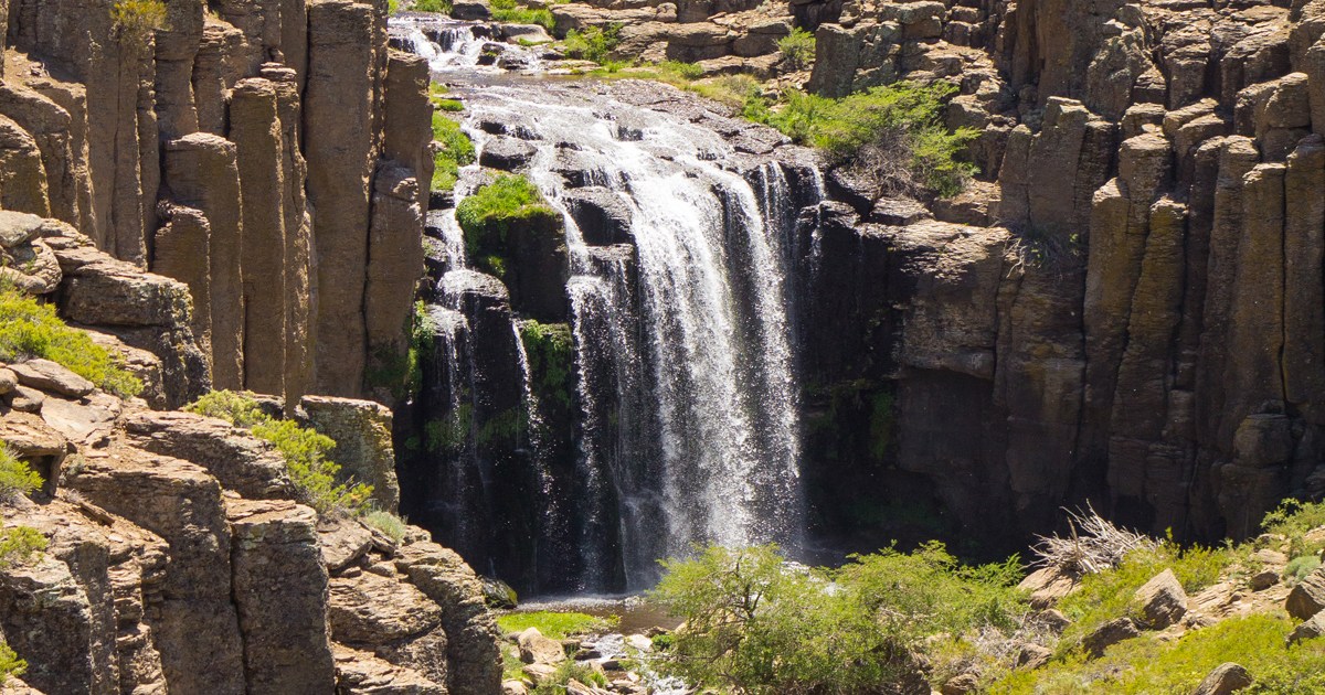 Caminó en busca de una cascada escondida en el norte neuquino y ...