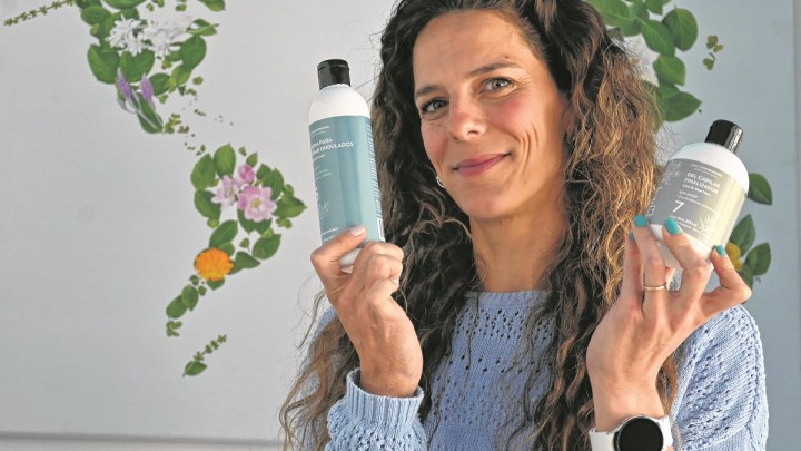 El fuego la marcó y creó una línea de cosmética emocional en Bariloche ...