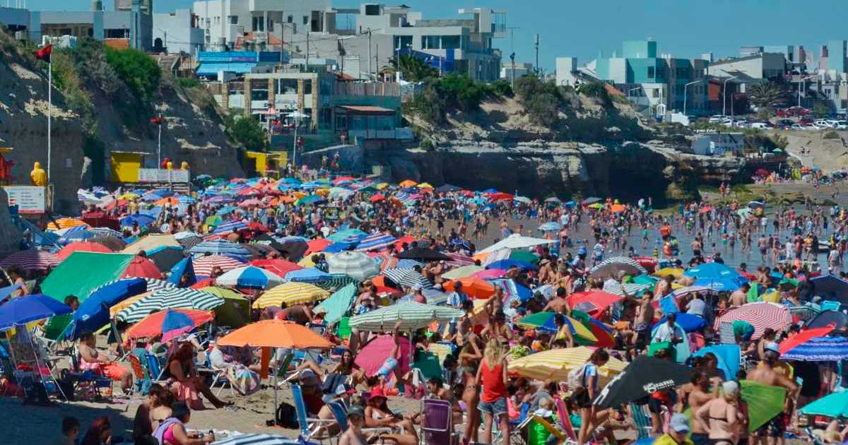 Verano en Las Grutas: la guía para elegir la mejor bajada a la playa ...