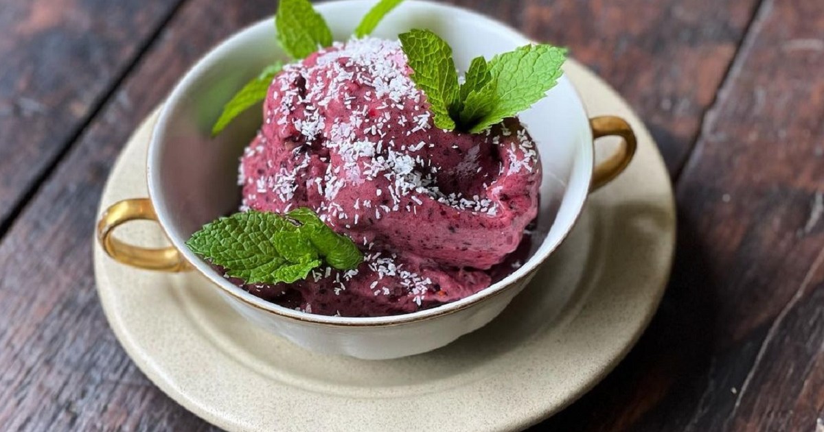 Helado de frutos rojos y coco para saborear al instante - Diario Río Negro