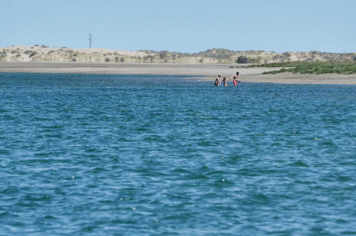 Punta Perdices: así es el caribe de la Patagonia a 65 km de Las Grutas ...