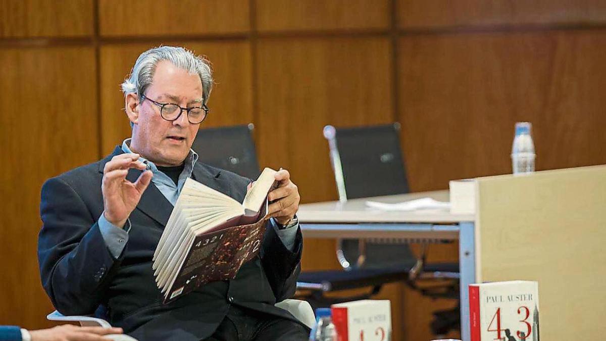 «Un país bañado en sangre», el nuevo libro de Paul Auster que indaga en ...