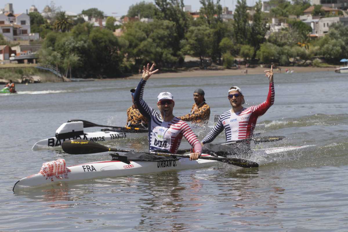 Mirá las mejores imágenes de la llegada a Viedma de la Regata del Río ...
