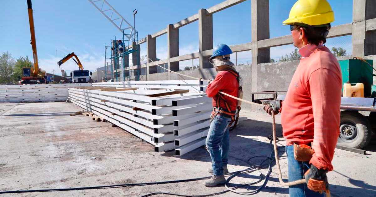 El polideportivo techado del barrio Jaime De Nevares a buen ritmo de ...