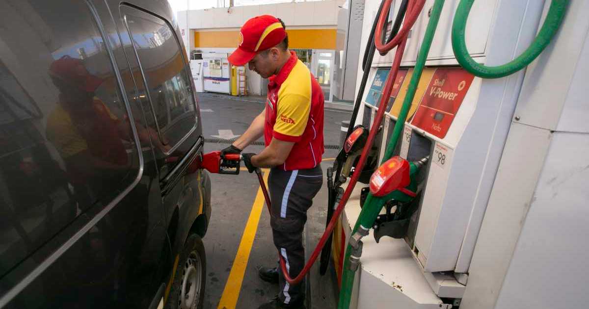 Shell aumentó el precio de sus combustibles en varios puntos del país - Diario Río Negro