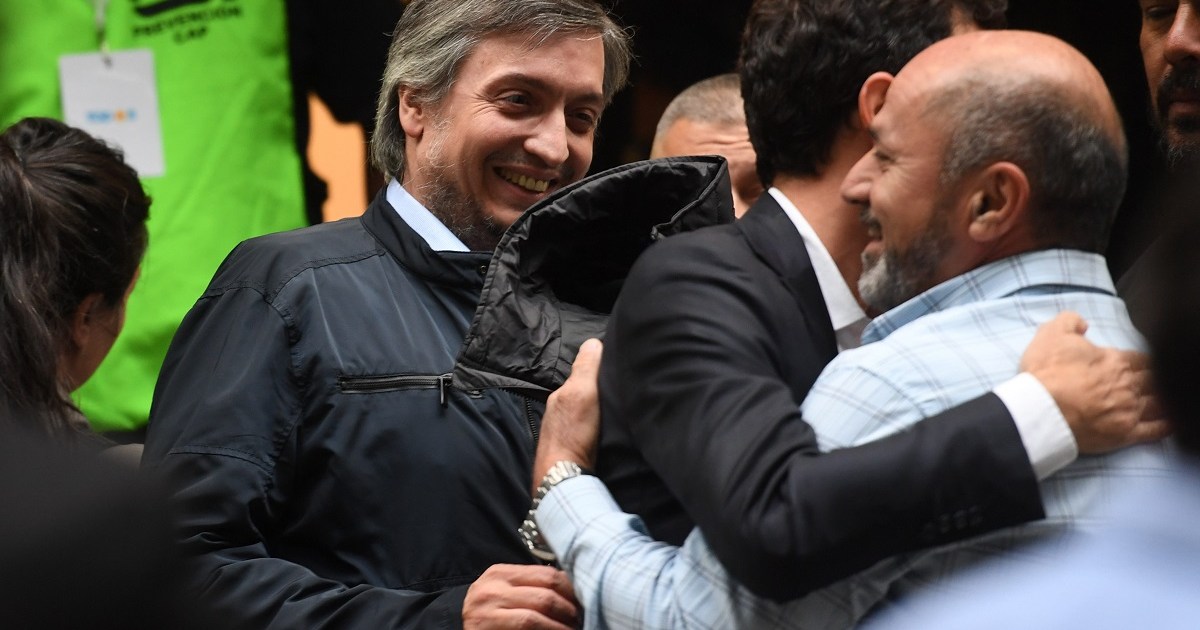 La cumbre del Frente de Todos empezó con la sorpresiva presencia de ...