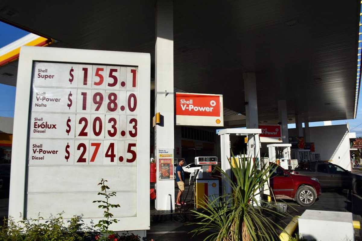 Aumentó el combustible en las estaciones de Shell y se espera que lo hagan las demás - Diario ...